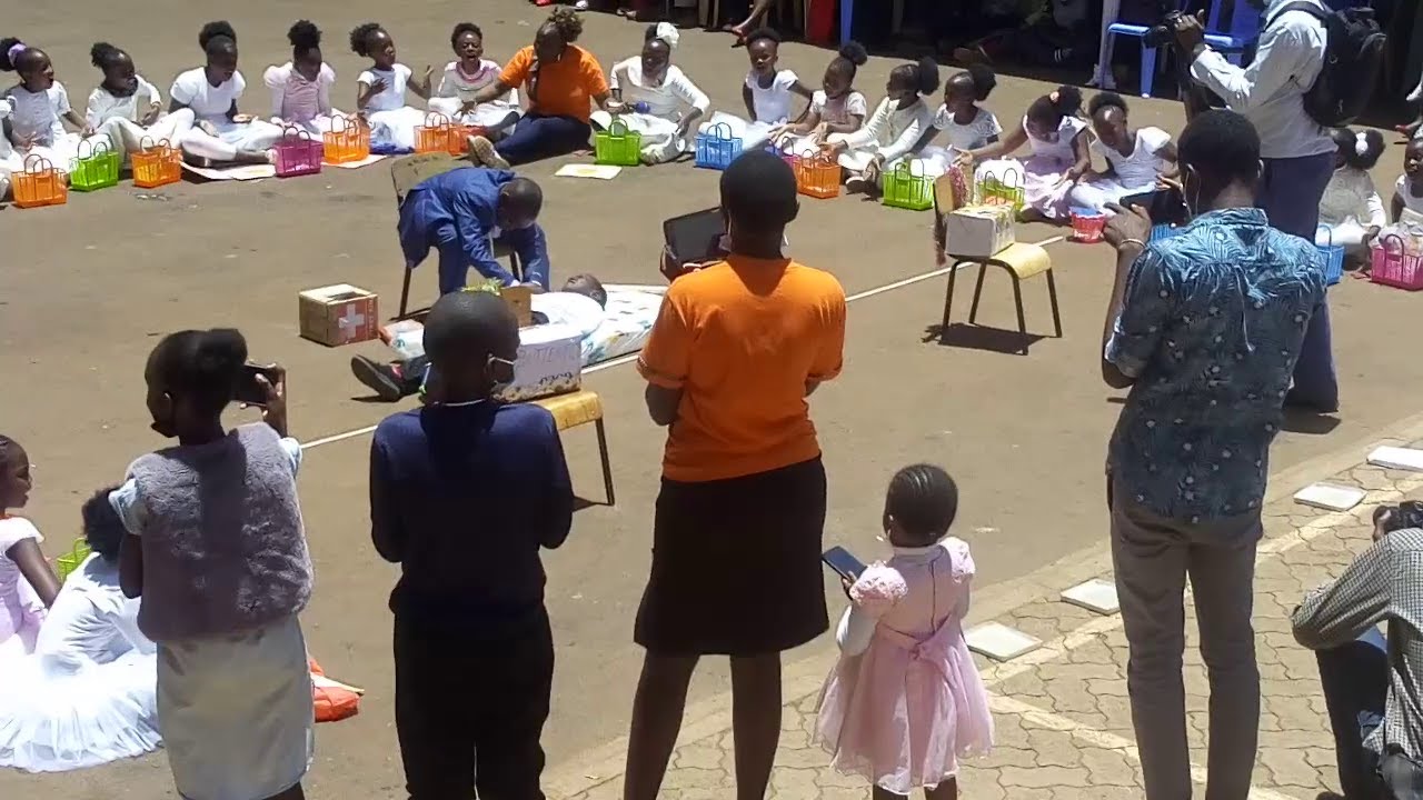 PP2 Graduation Ceremony - singing game - YouTube