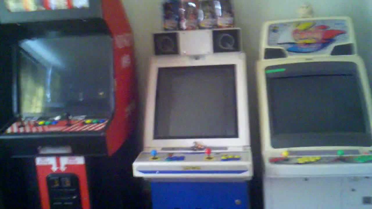 How to rotate a Capcom Q25 Candy Cabinet Monitor - YouTube
