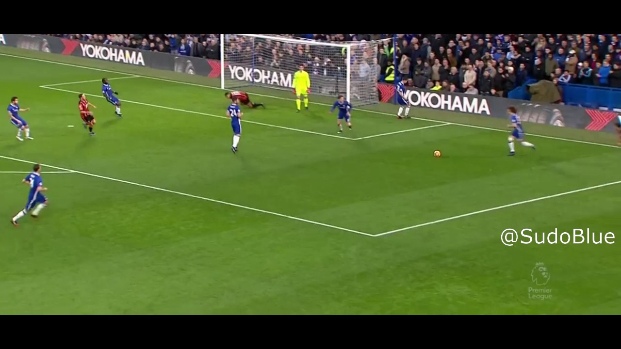 David Luiz Passing Compilation || Ball Playing Defender - YouTube