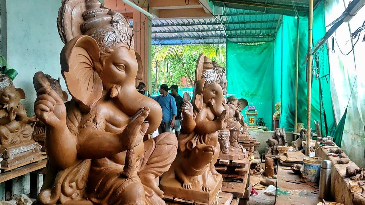 Fastest Way to Make Eco-friendly Ganpati | Ganpati Making full Process ...