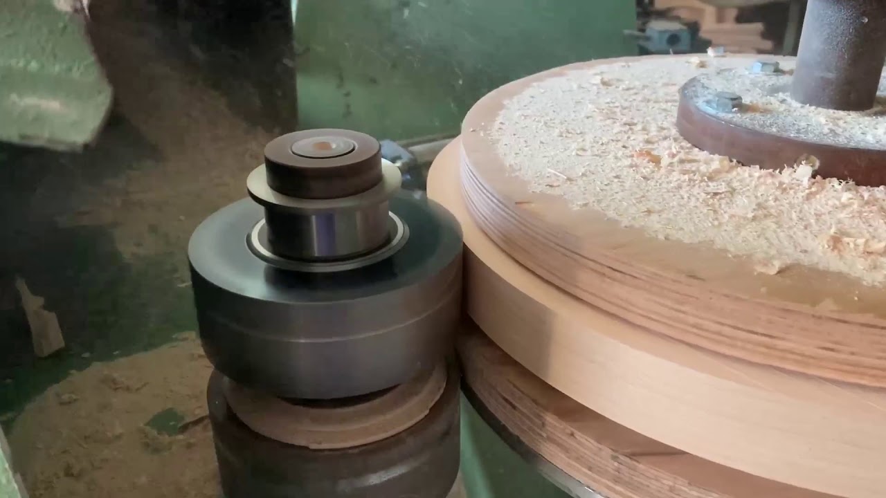 How chiars are made - YouTube