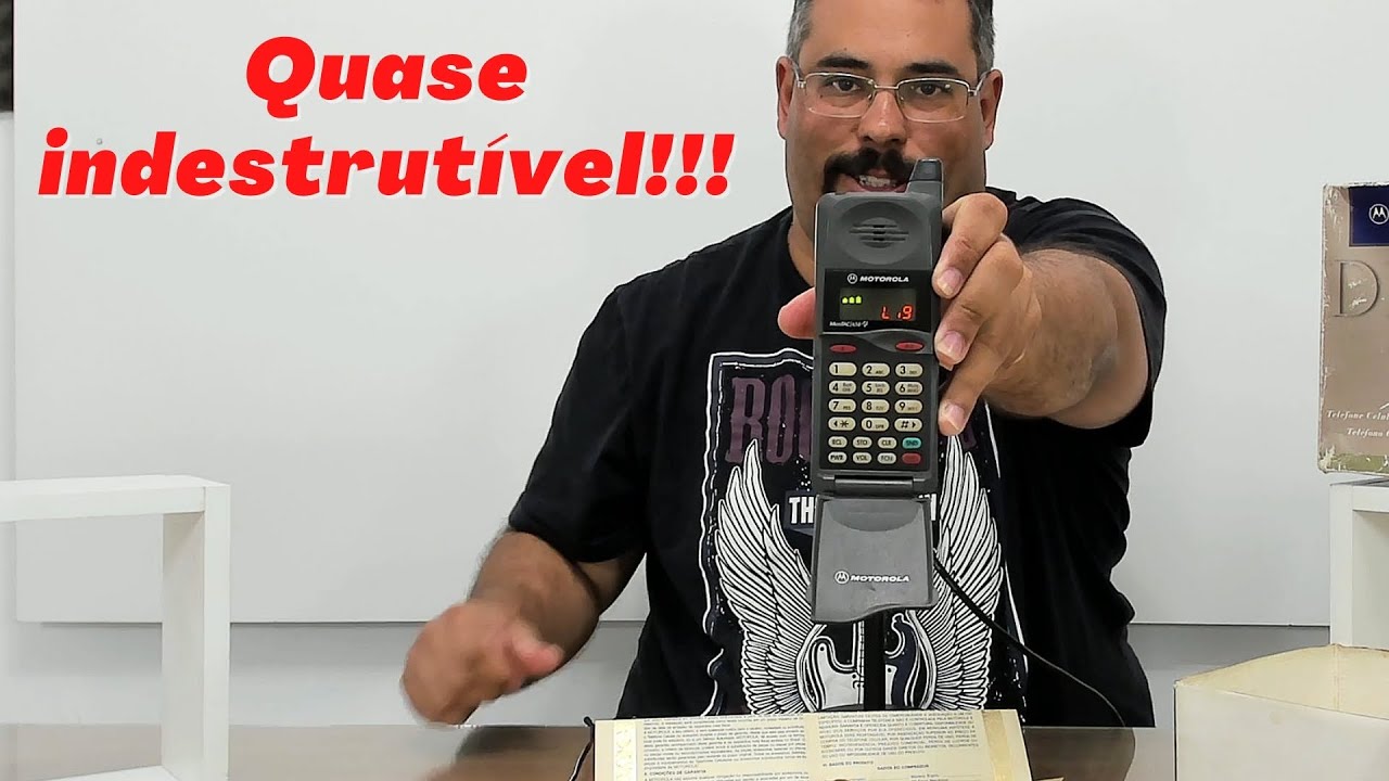 Celular Motorola DPC 650 | Tijolão.... - YouTube
