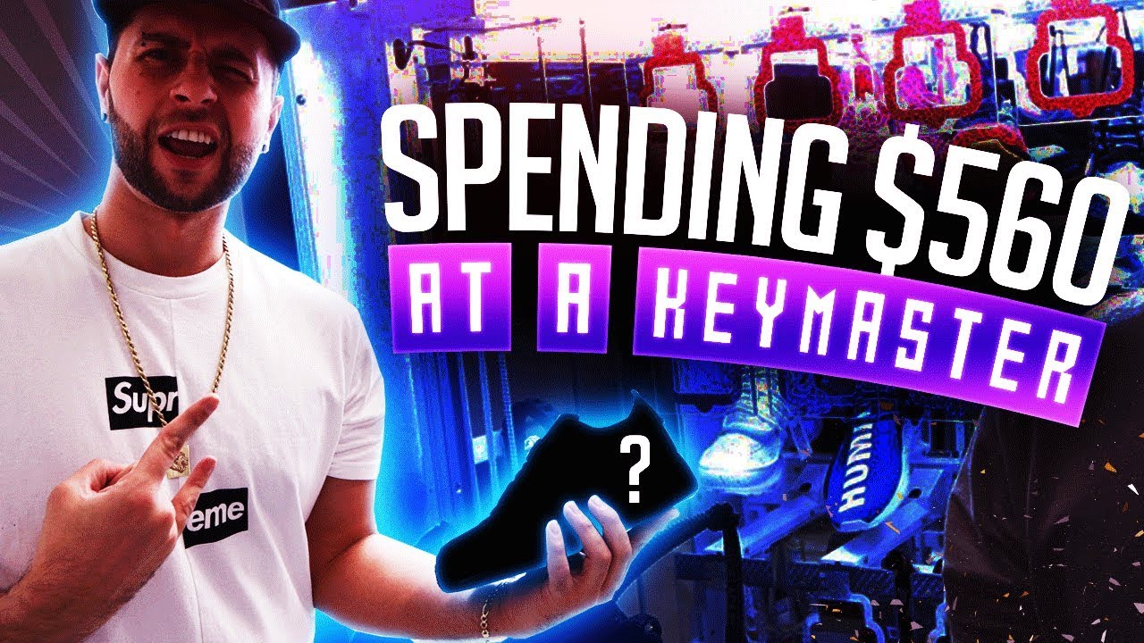 I SPENT $560 AT A KEYMASTER & WON SNEAKERS!!! - YouTube