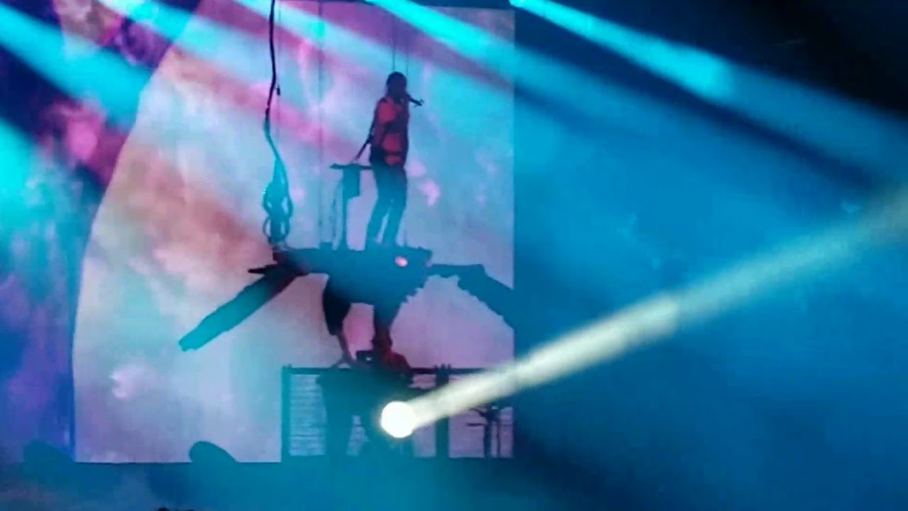 Travis Scott - Coordinate / Butterfly Effect Live @ Staples Center ...