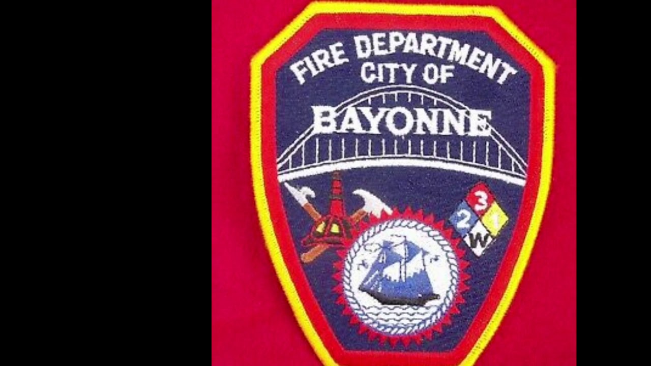 BAYONNE FIRE DEPARTMENT TOWER LADDER 2 RESPONDING ON GOLDSBOROUGH DRIVE ...