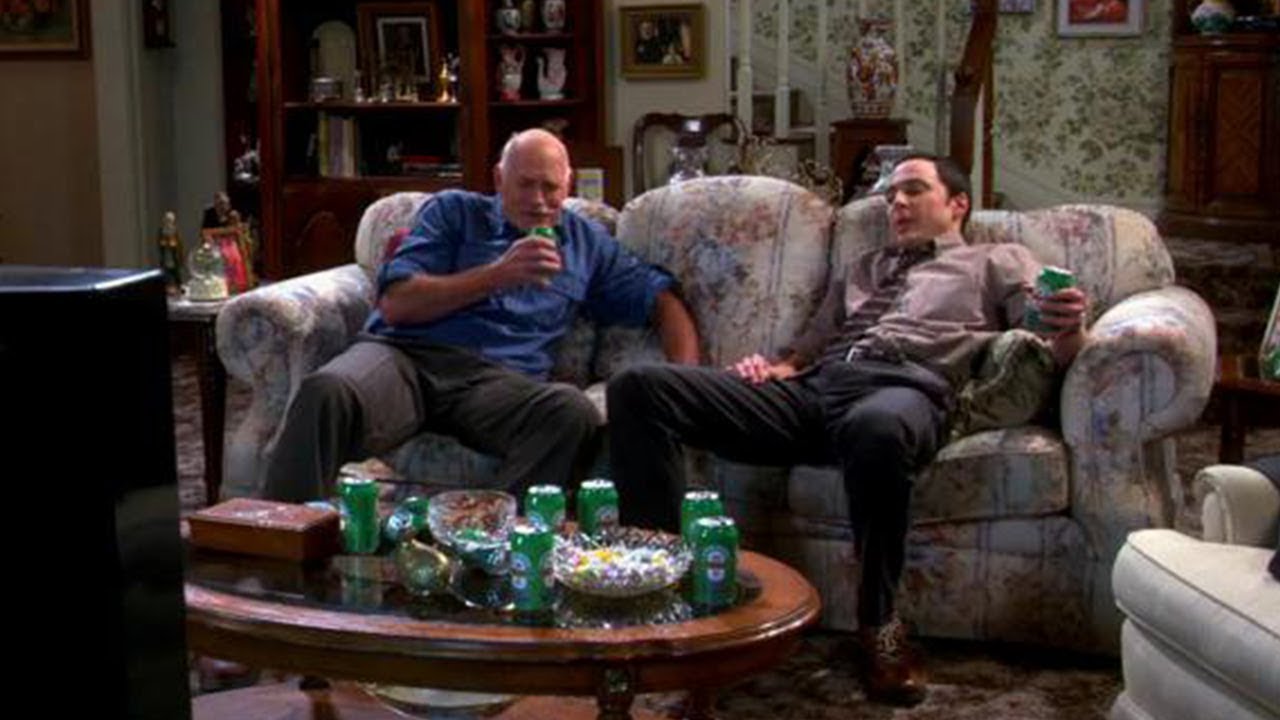 Sheldon & Mike: Bière Père et Fils - The Big Bang Theory - YouTube