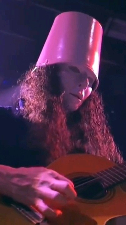 Buckethead Beat It (Michael Jackson) - YouTube