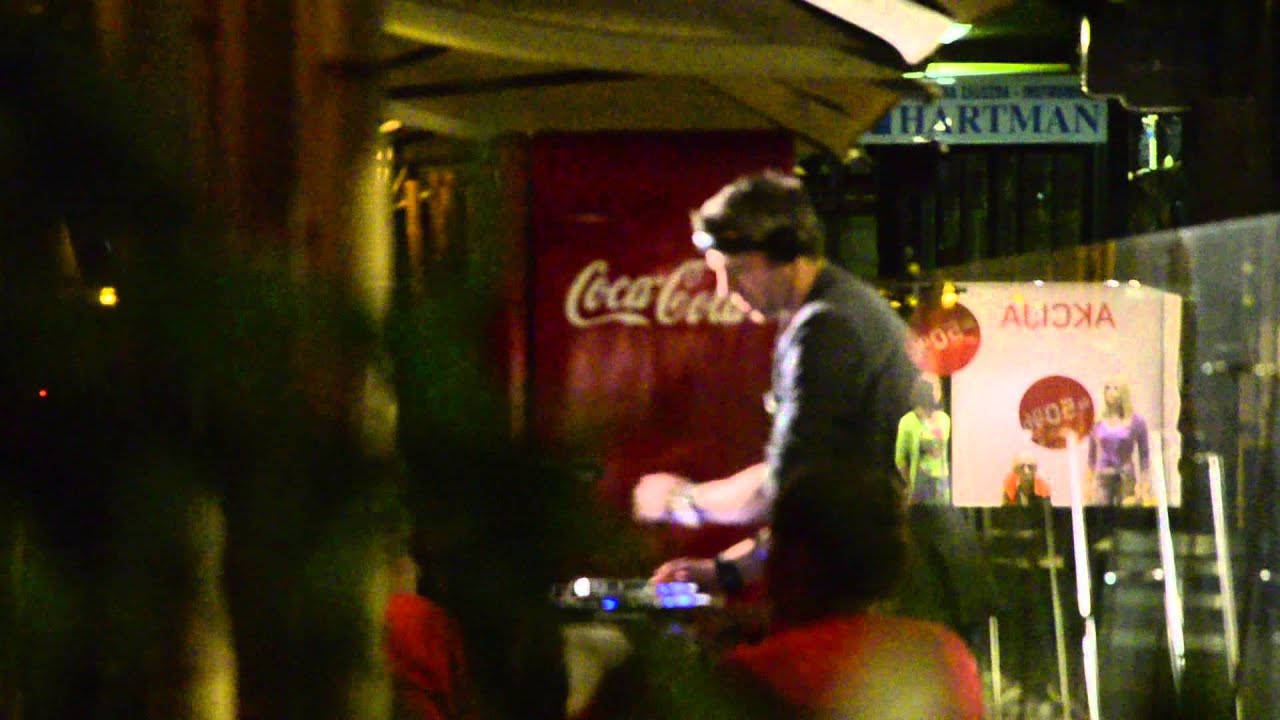 DJ Berti (Poletje v mestu) - YouTube