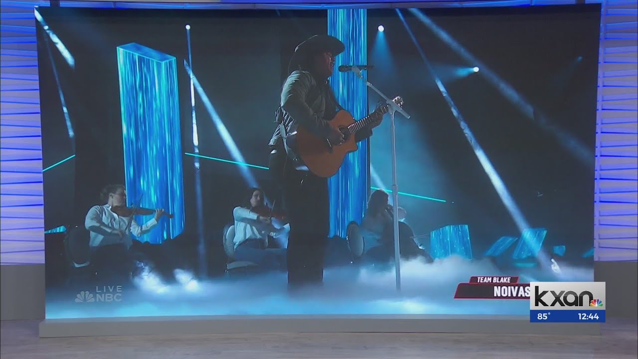 Hutto singer could be crowned champion of 'The Voice' - YouTube