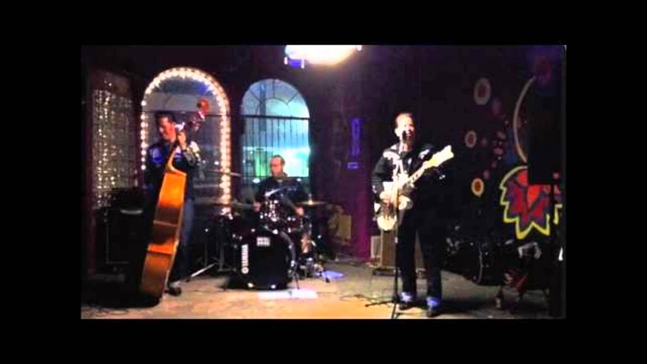 Motel Drive: Trailer Park Queen - YouTube