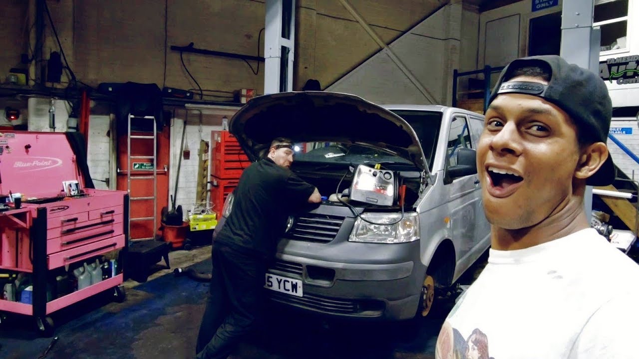 VW T5 Transporter "engine change she runs again" | PART 2| RACEVAN ...