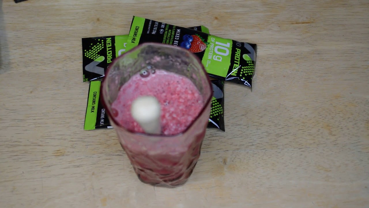 MiO Protein Mixed Berry 10g Water Test Review - YouTube