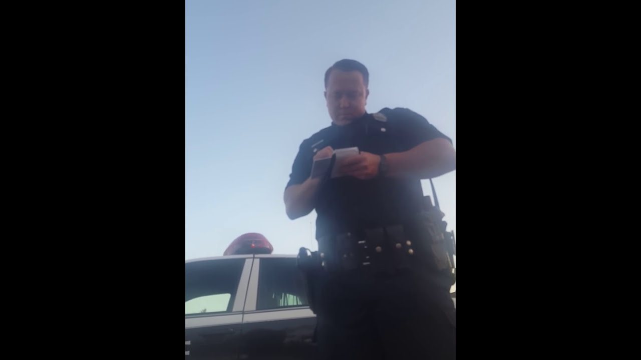 Oxnard--Filming The Police - YouTube