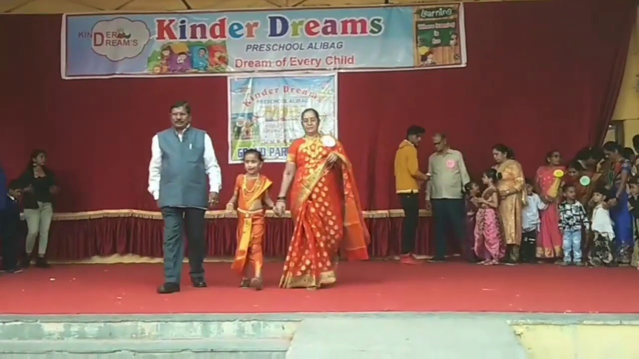 Sanvi rohan patil- fashion show school - YouTube