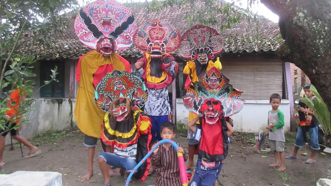 belajar main caplokan dirumah afa yeye - YouTube