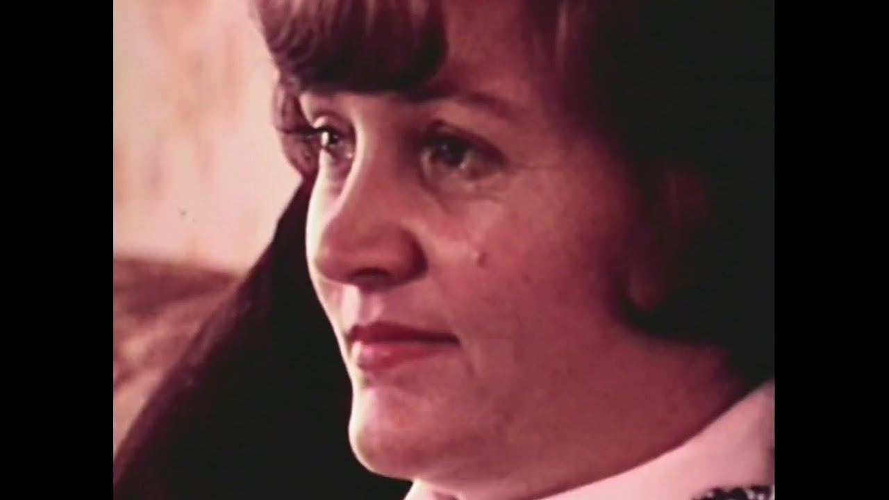 2022 - KOMO-TV mini documentary on my mom in 1972. - YouTube