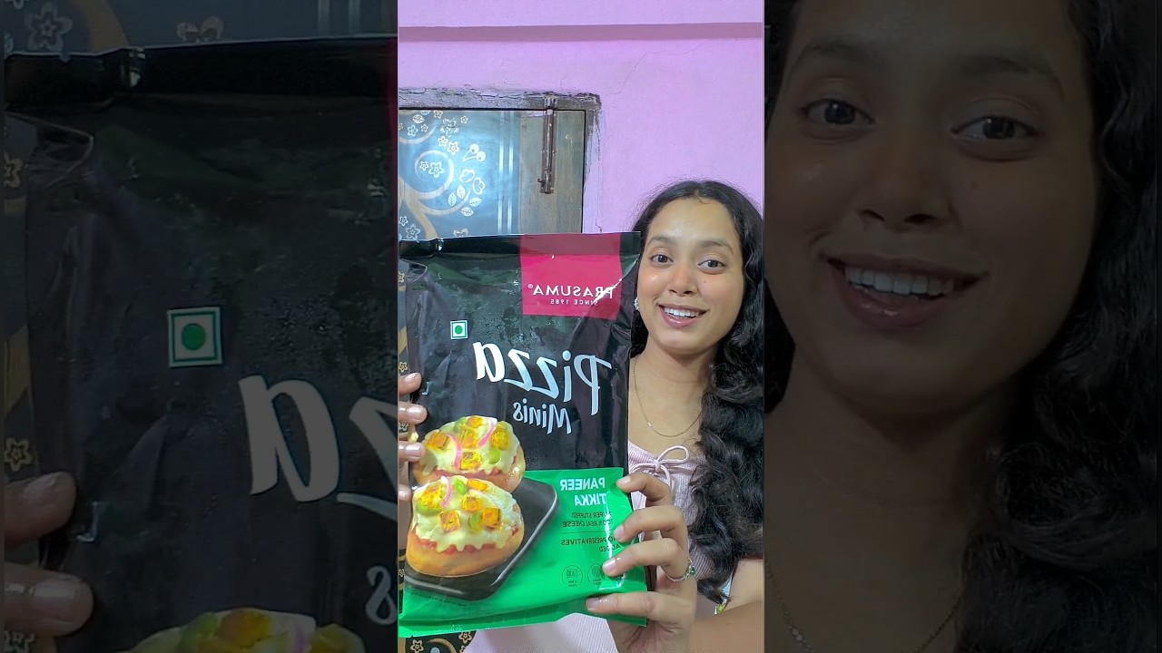 Trying Prasuma Paneer Tikka Pizza Mini #review #shorts - YouTube