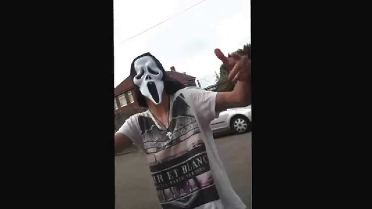 The smoking scream - YouTube