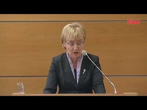 Oblicza kolonizacji mediów: pos. Barbara Bubula - YouTube