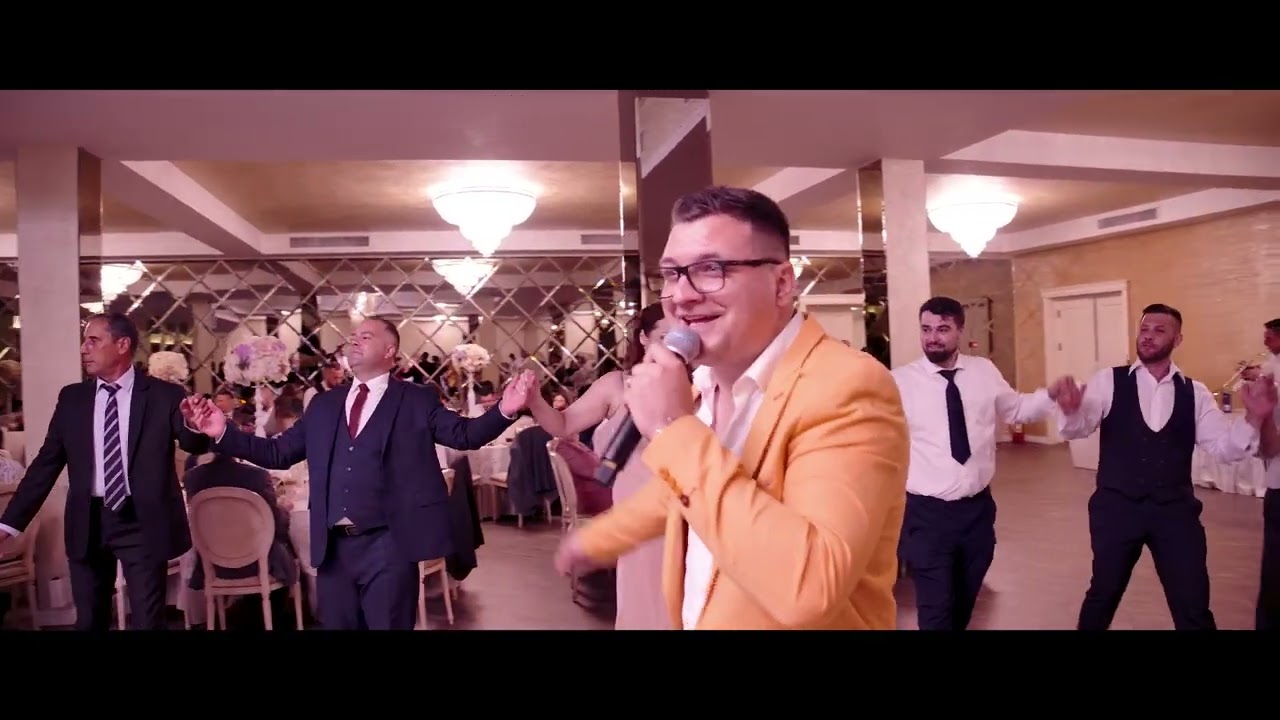 Ionut Bostan & Formatia Autentic Folclor - Colaj Cover-uri Plaiesii Nunta Live 2022 - YouTube