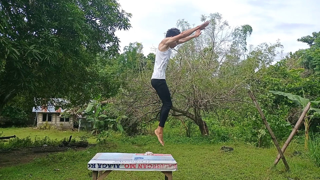 Crouch Jump | Gymnastics - YouTube