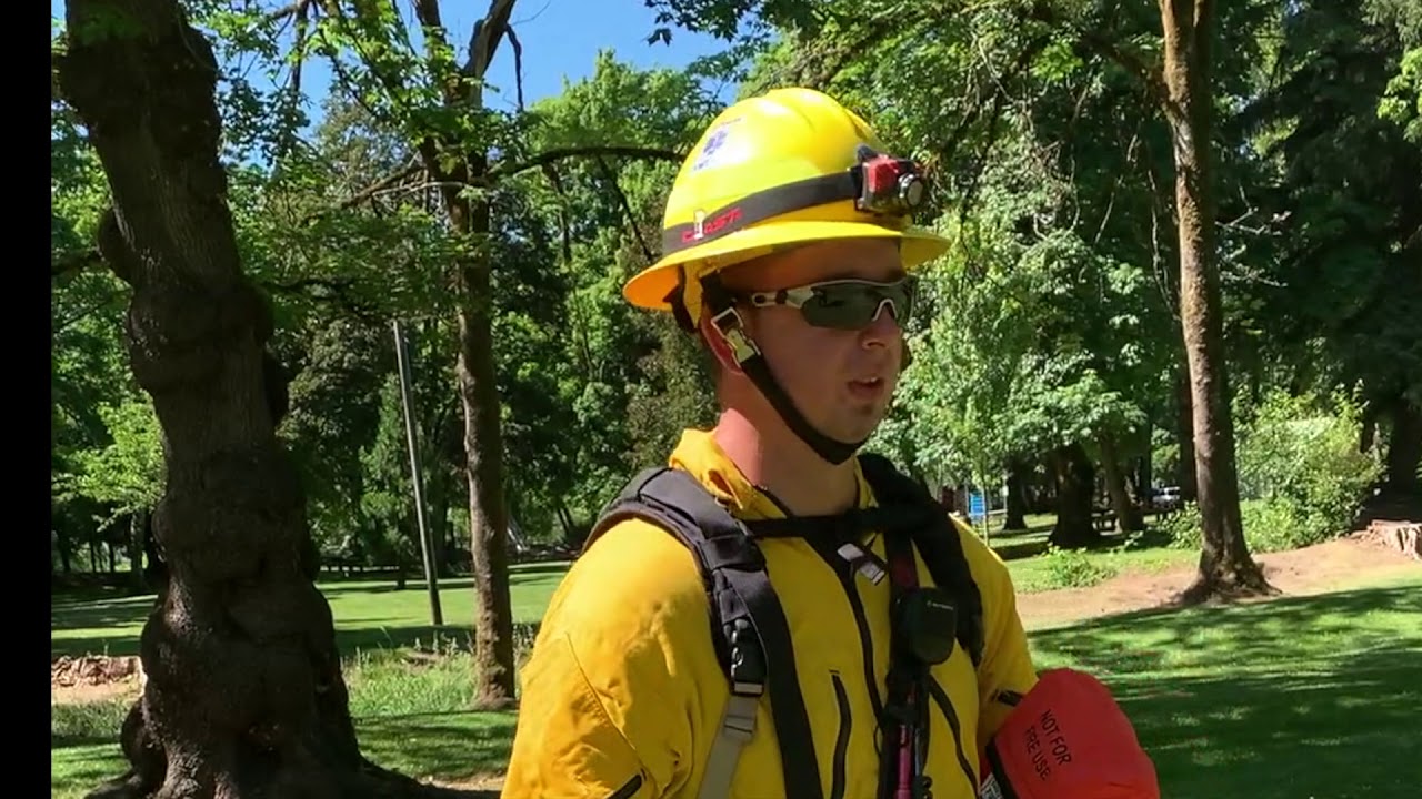 Dallas Fire & EMS Wildland PPE and Shelters - YouTube