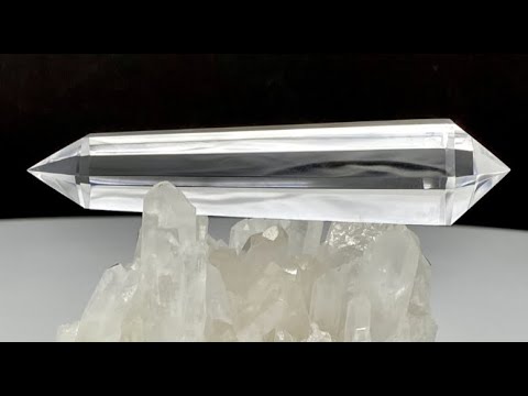 CRISTALES ASOMBROSOS - LA CIENCIA DE MARCEL VOGEL - PERSONAJES ASOMBROSOS