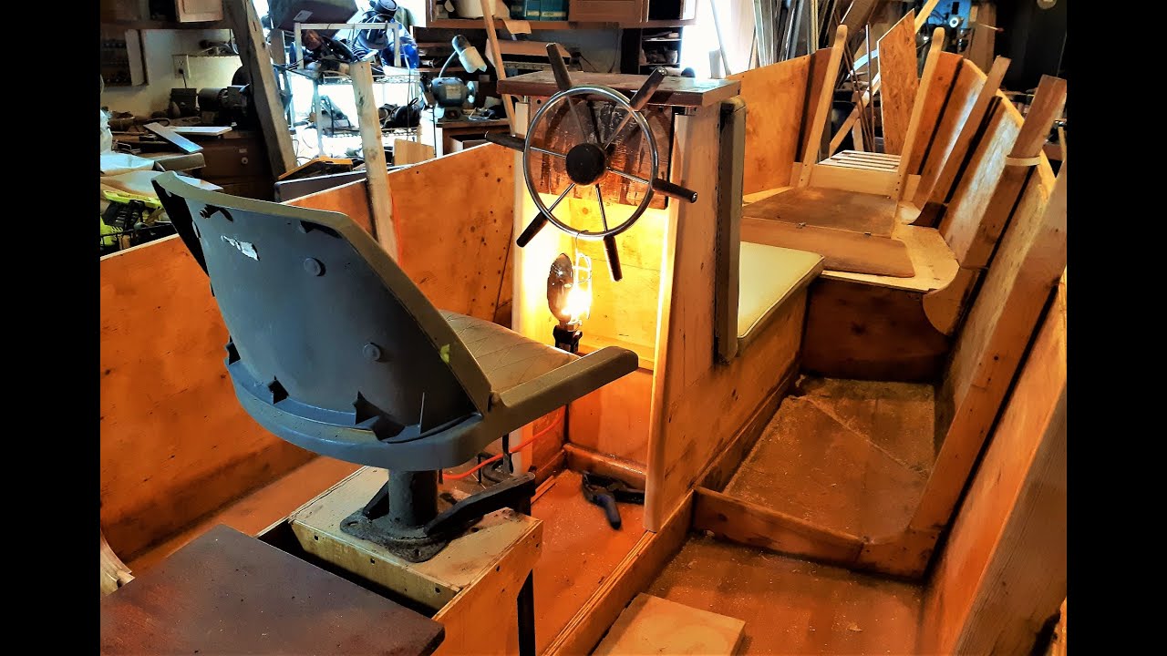 Home Built Fishing Boat update, a 14 foot Center Console tunnel hull ...