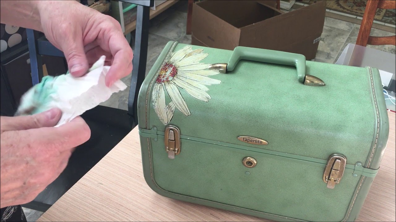 IOD Altered Vintage Makeup Case #2 - YouTube