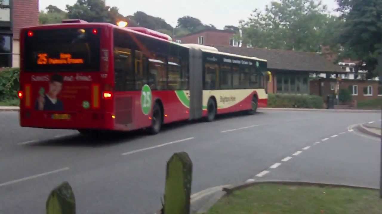Brighton & Hove bendy bus reversing - YouTube