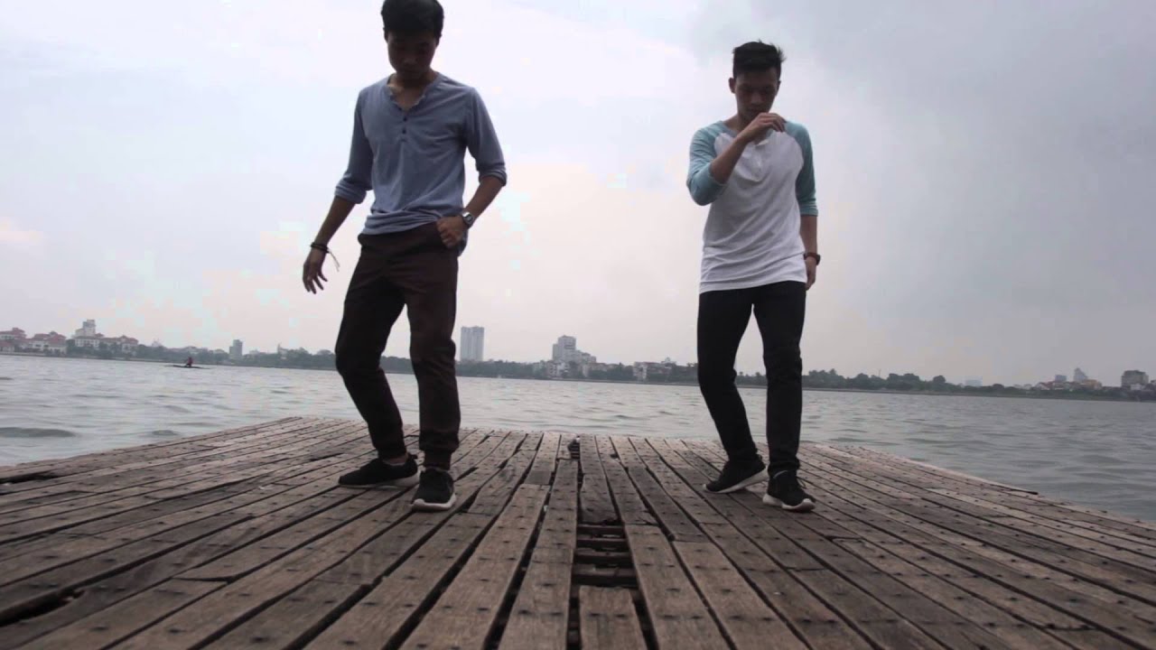 Fall down BTS day 2 - YouTube