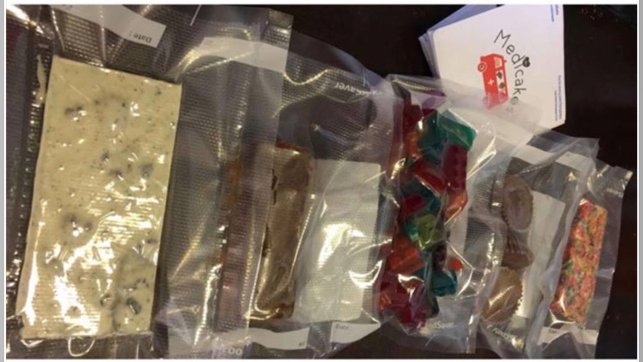Medicakes Offical Review// My first time trying edibles(I WAS HIGH AS A ...