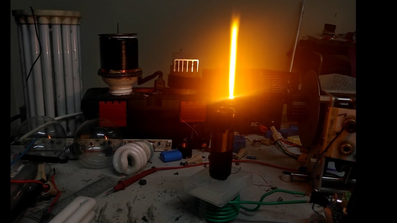 Long Thin Plasma Flame (IRFP460 ~250W) - YouTube
