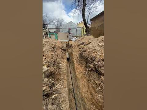 Установка трубы ПНД 32 (4м) для зимнего водопровода, утеплитель 2 слоя ...