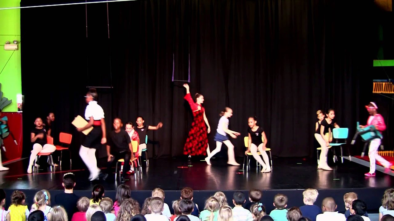 Suki's Kimono - Books Alive - Maywood Fine Arts - YouTube