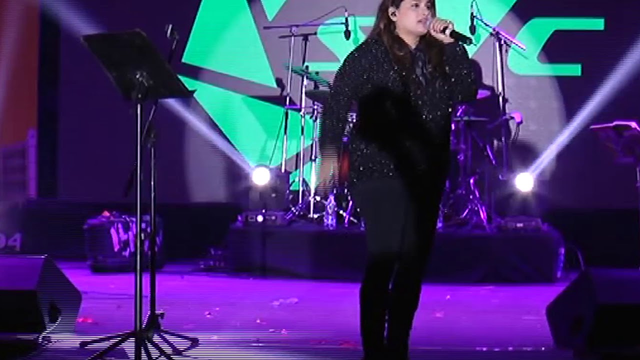 Singer Shraddha Pandit Live Performance in Utsav 2018 - YouTube