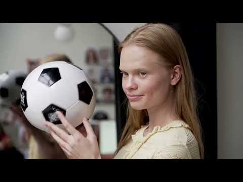 Russian model goes viral as Haaland's lookalike