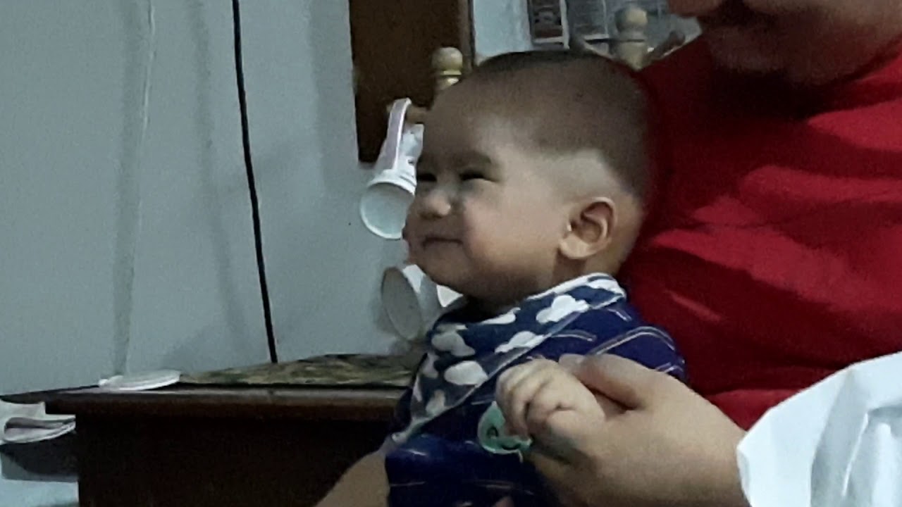 Ariq new found cuteness to get more food. - YouTube