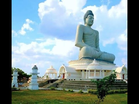 which region was Dhanyakataka which flourished prominent Buddhist ...
