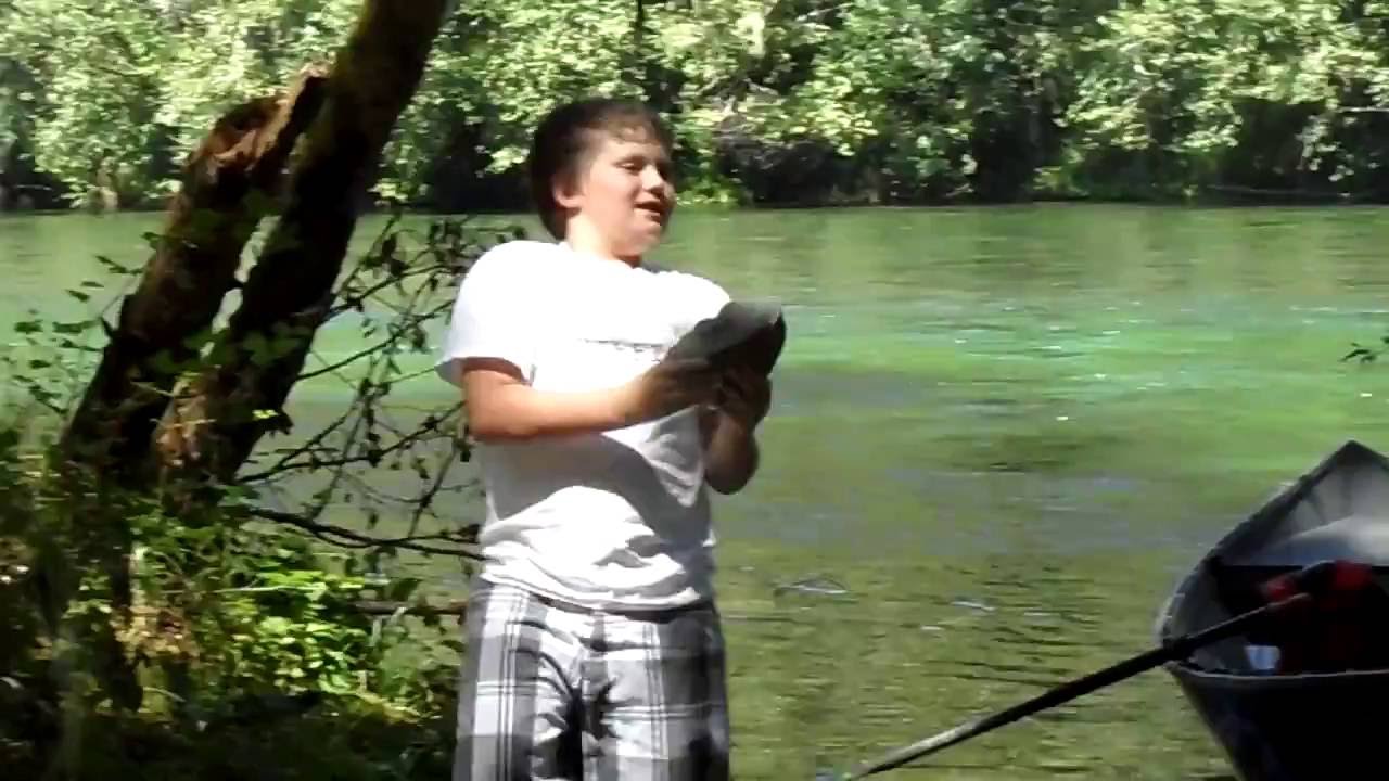 Jordan & Josh Throwing Rocks! - YouTube