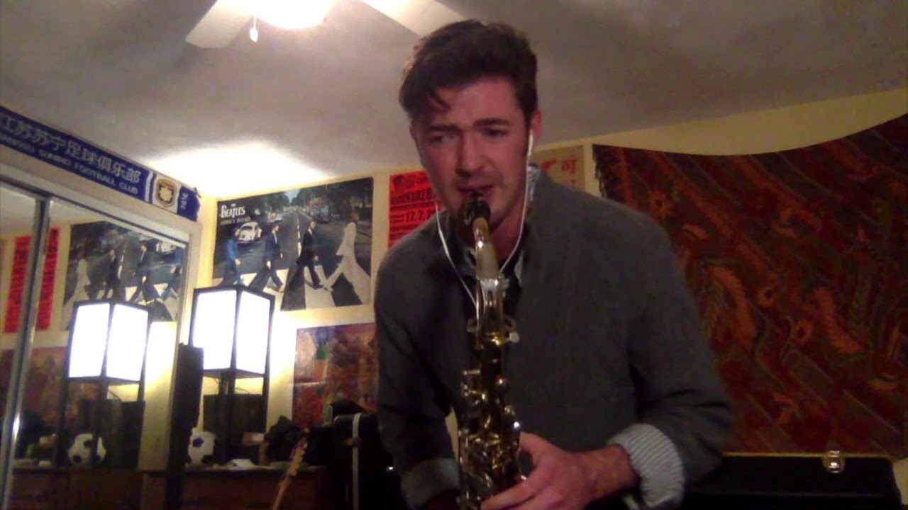 Johnny B Goode Tenor Sax - YouTube