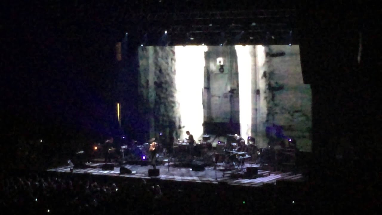 Portishead - Machine Gun (Live - Madrid - Julio 2014 - YouTube