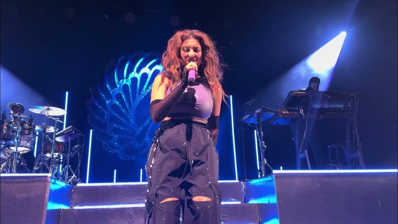 Tori Kelly Live - high water / Never Alone / Bridge Over Troubled Water - October 27th, 2024 ...