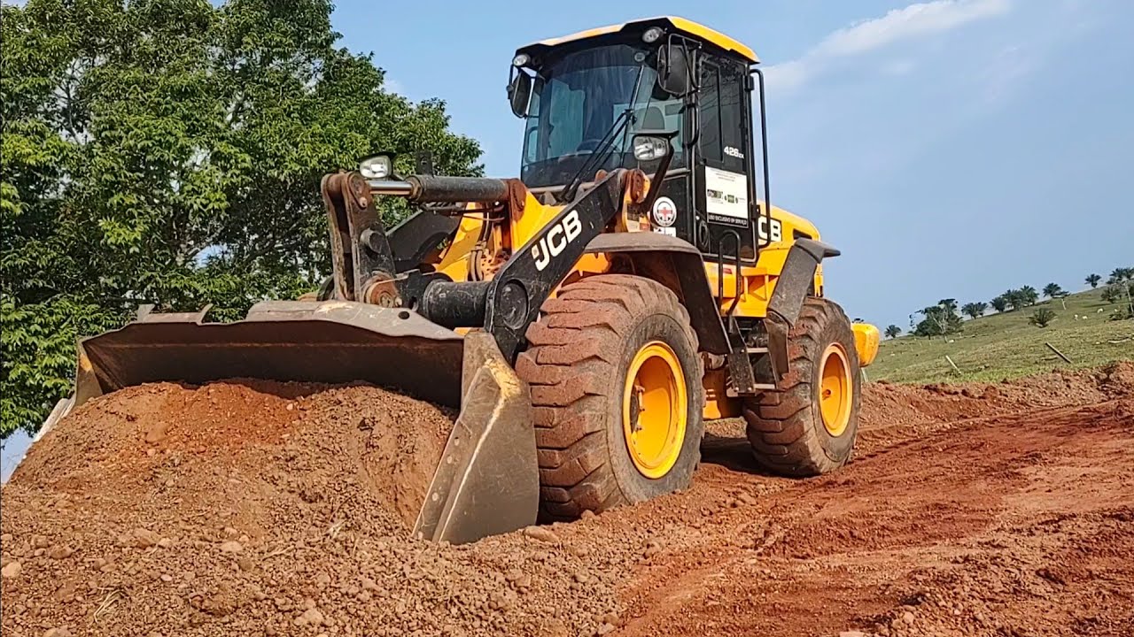 PÁ CARREGADEIRA JCB 426ZX NA PRODUÇÃO CORTE E CARREGAMENTO DE CAÇAMBA ...