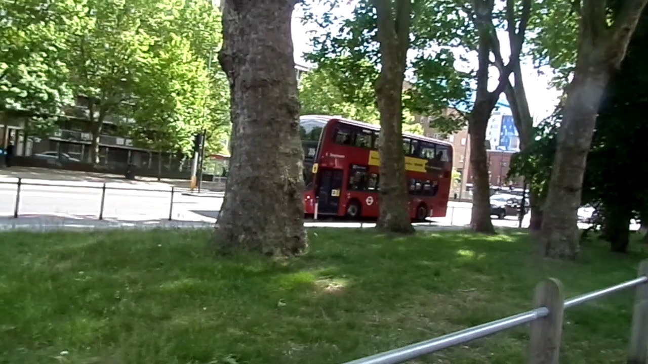 E400H Euro 6 Stagecoach London 12345 SN64OGU on a 205 Arriving at ...