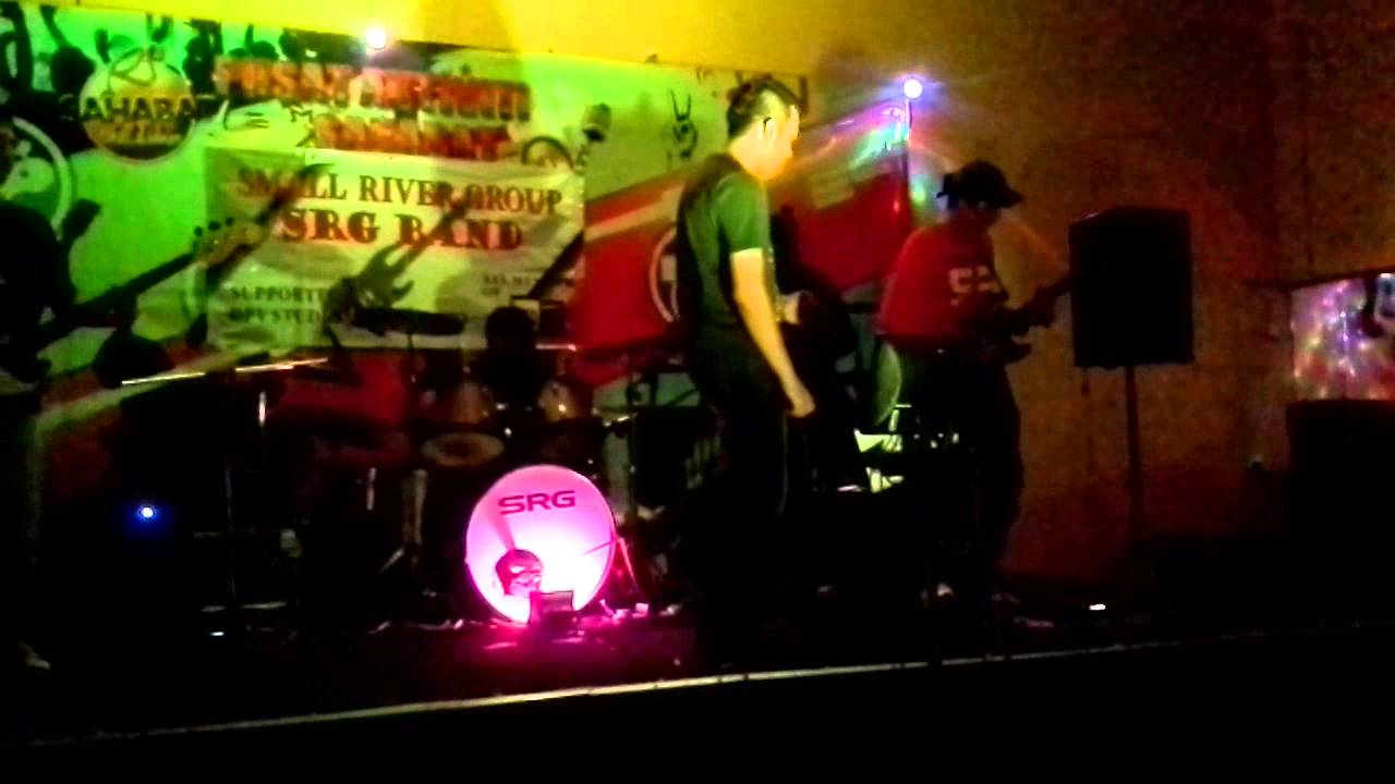 REALITI & FANTASI backup by SRG BAND#FARITH - YouTube