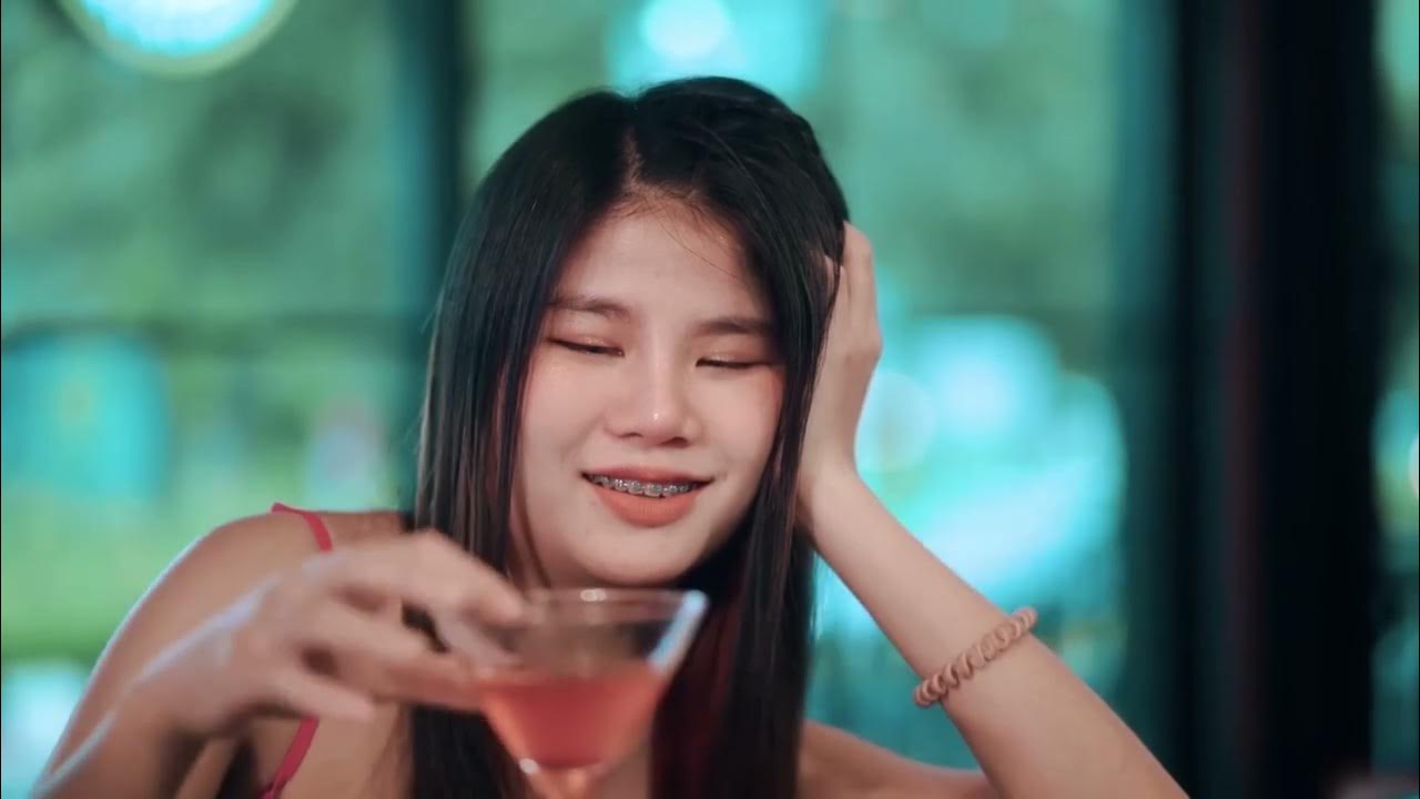 เวรกรรมผู้ใด๋น้อ - ยุ่งยิ่ง กนกนันทน์ Feat.Koru ICB x เจ้าป่า รักษ์วนา【OFFICIAL MV】 - YouTube