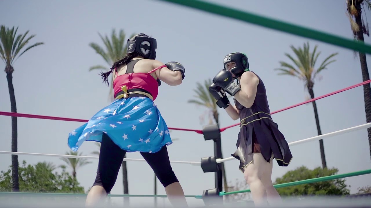 Ellismania 16/17 Musical Chair Fight Comedy Boxing | Jason Ellis - YouTube