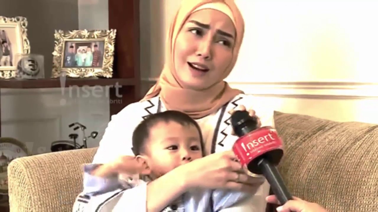 Ini Alasan Fenita Arie Mundur Dari Host Insert @ 14 Januari 2018 - YouTube