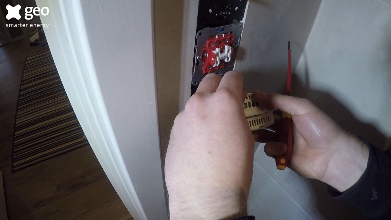 Cosy installation - How to install the Under Floor Heating Controller ...